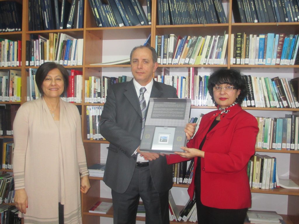 Dr Guita Hourani sent a thank you lettre to Centro Libanes in Mexico – WLCU